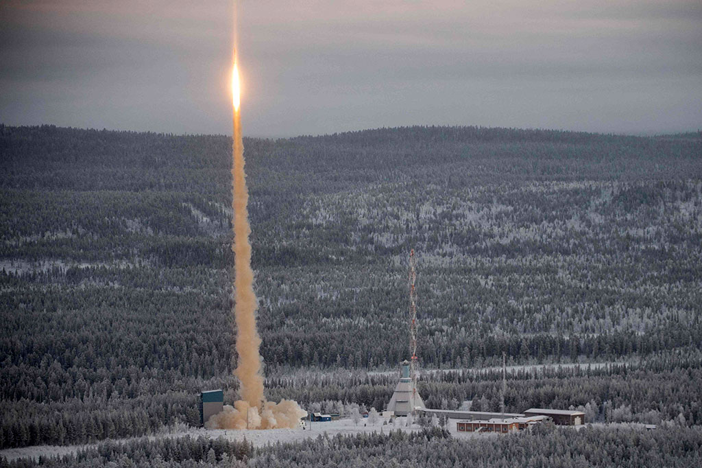 Swedia Sukses Luncurkan Roket ke Luar Angkasa - Medcom.id