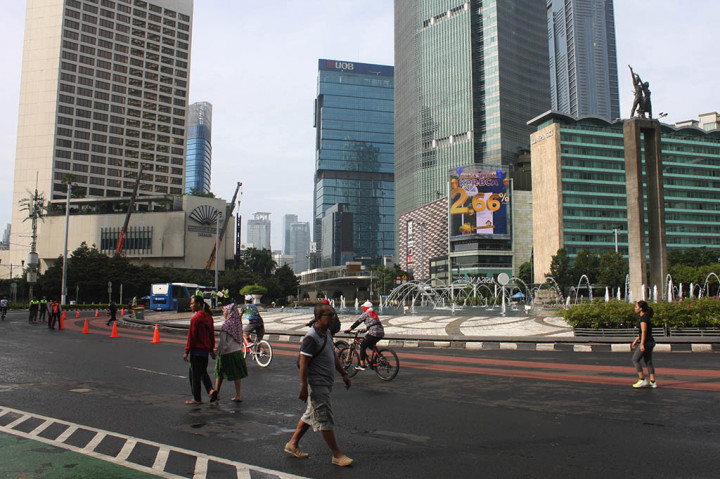 Suasana Sepi HBKB Sudirman-Thamrin di Pekan Pertama Ramadan
