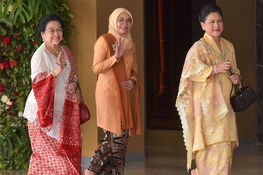 Hadiri Sidang Tahunan MPR, Jokowi Kenakan Pakaian Maluku