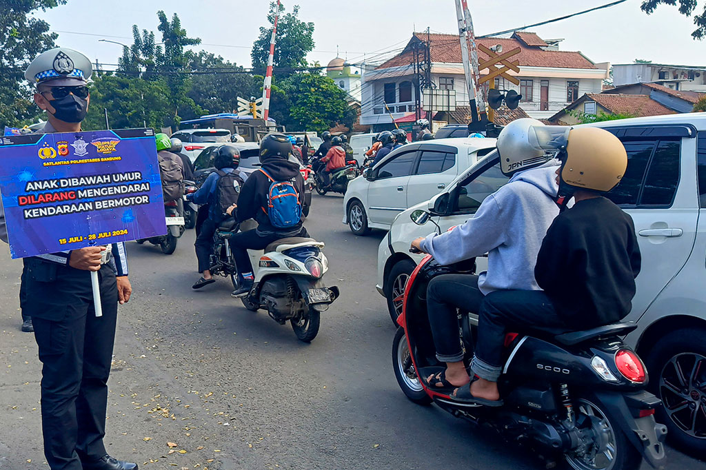 Ratusan Pelanggar Lalu Lintas di Bandung Ditilang Elektronik