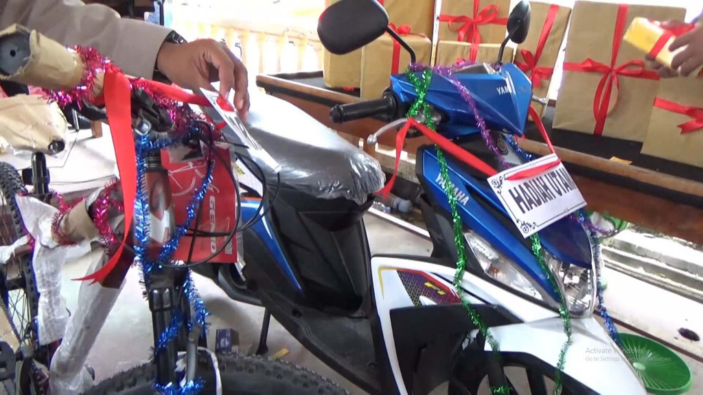 Tarik Minat Masyarakat, Vaksinasi COVID-19 di Majene Berhadiah Sepeda Motor