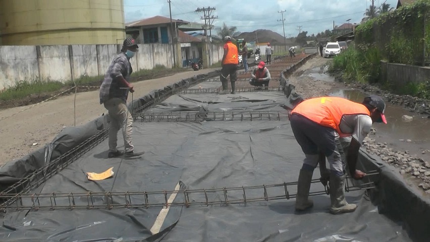 Bertahun-tahun Rusak Berat hingga Menelan Korban Jiwa, Akhirnya Jalan Raya