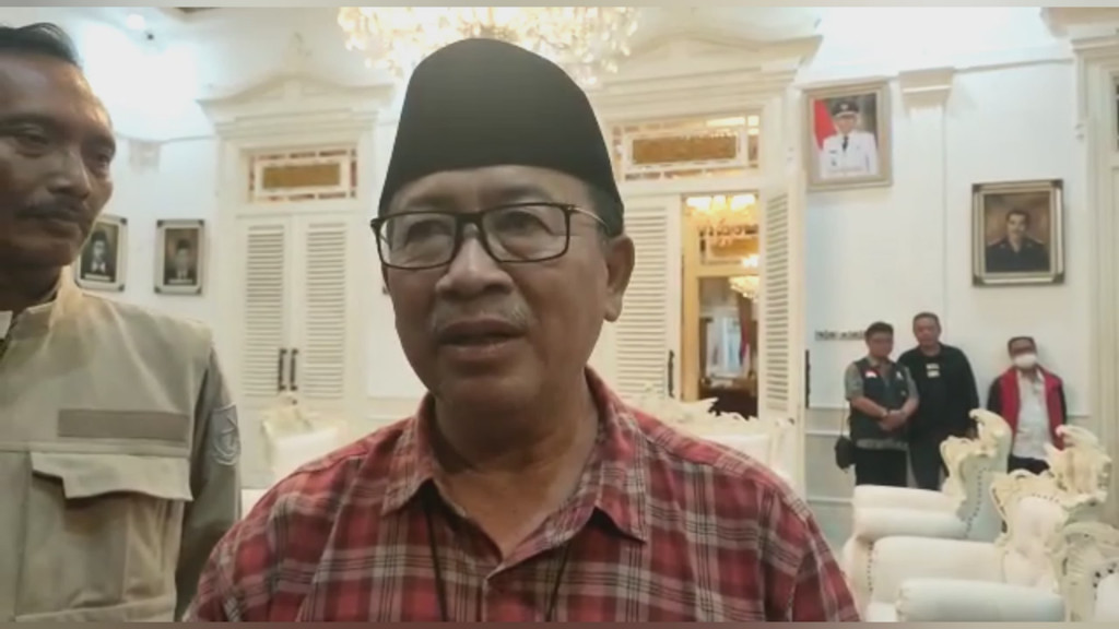 Diduga Selewengkan Dana Bantuan Gempa, Bupati Cianjur Dilaporkan ke KPK Diduga Selewengkan Dana Bantuan Gempa, Bupati Cianjur Dilaporkan ke KPK