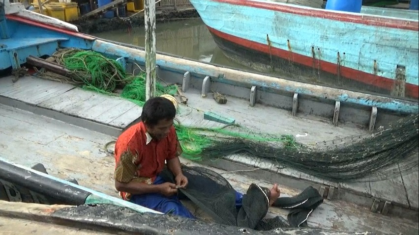Seminggu Tak Melaut Para Nelayan Di Tangerang Terpaksa Jual Barang Berharg
