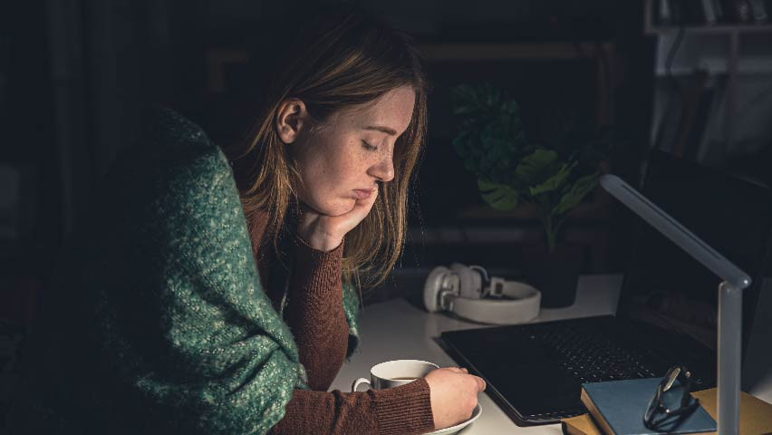 Penyebab Sering Terbangun Malam Hari dan Cara Mengatasinya