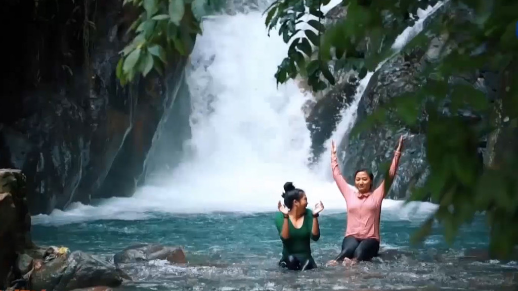 Lepas Penat! Nikmati Kesegaran Wisata Air Terjun Lewi Hejo Sentul