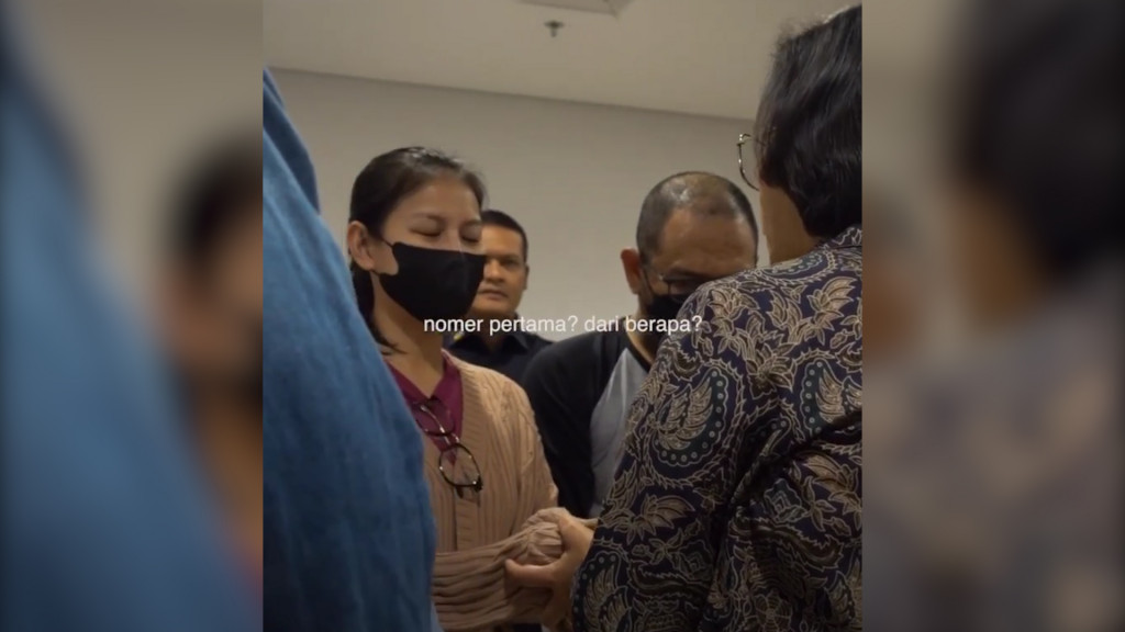 Menkeu Sri Mulyani Jenguk David, Korban Penganiayaan Putra Ditjen Pajak Menkeu Sri Mulyani Jenguk David, Korban Penganiayaan Putra Ditjen Pajak
