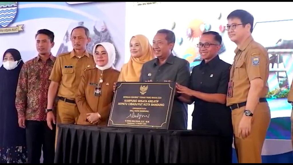 Wow! Pemkot Bandung Resmikan Kampung Wisata Kreatif