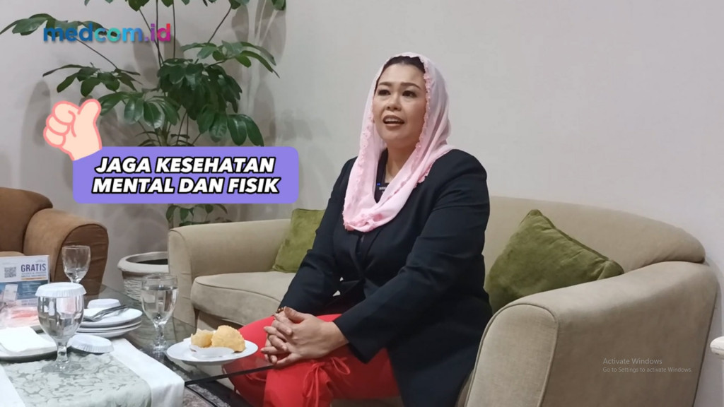 Rahasia Yenny Wahid Terlihat Awet Muda dan Tetap Cantik