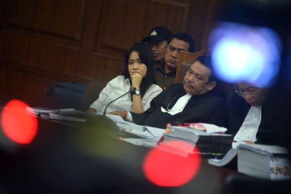 Ada Empat Terduga Penabur Sianida di Kopi Mirna