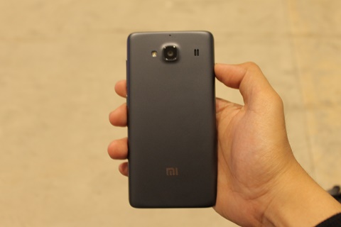 Kesan Pertama Memegang Xiaomi Redmi 2 Prime
