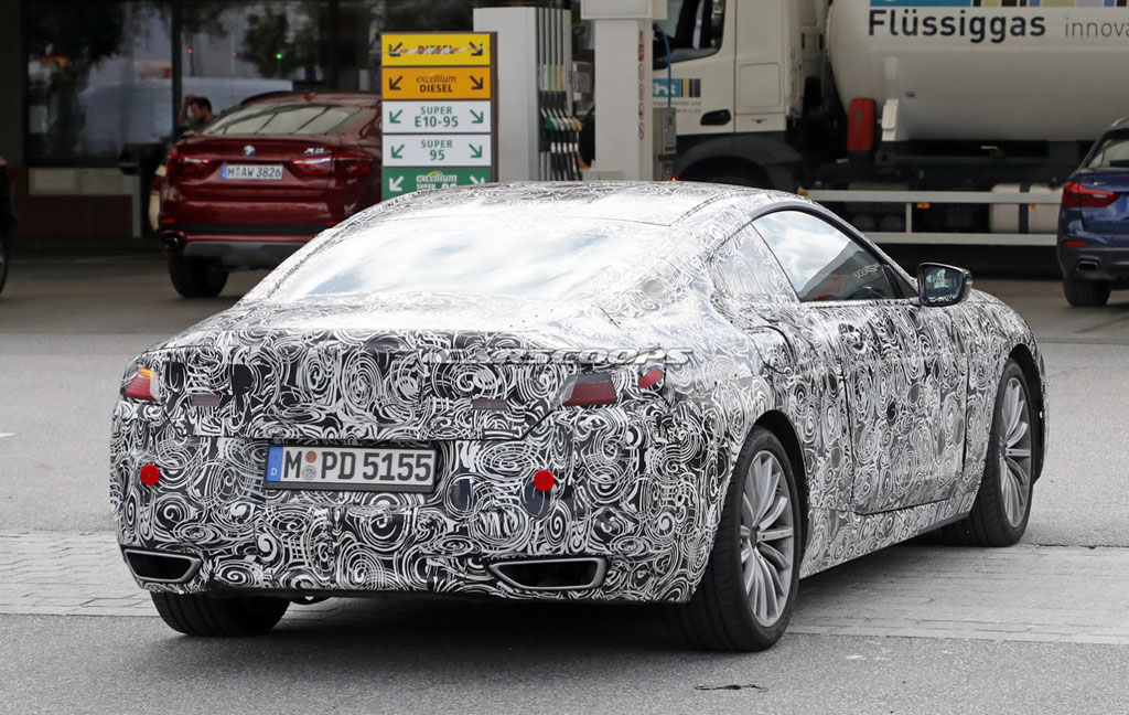 Prototipe BMW Seri-8 Mulai Berkeliaran