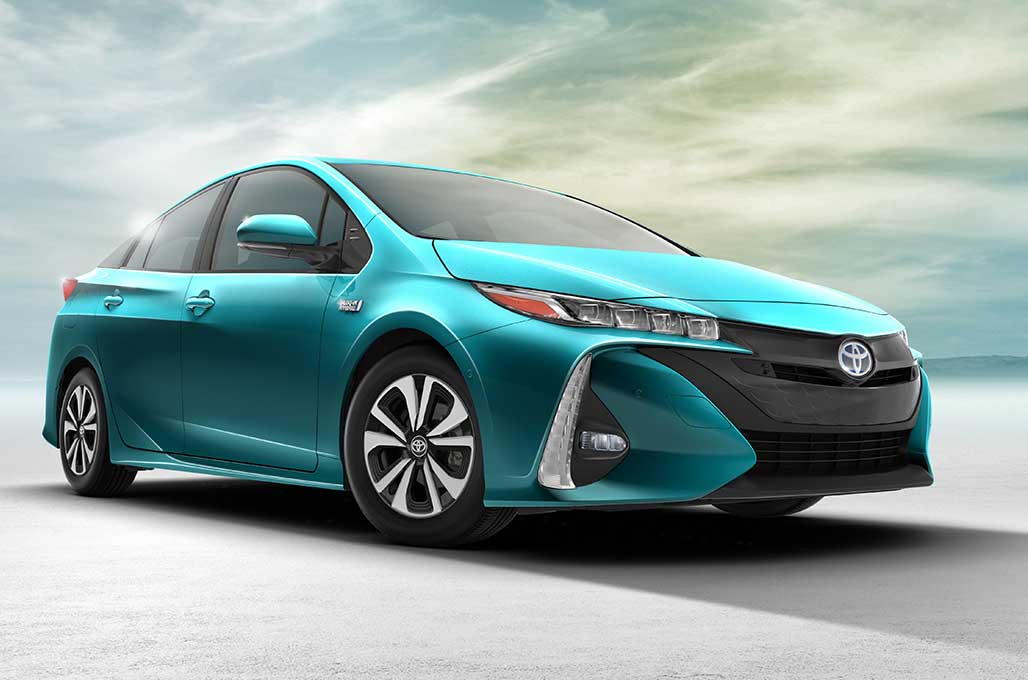 Toyota Pasang Target Besar Jual Mobil Listrik