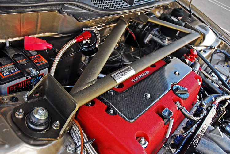 Pasang Stabilizer, Optimalkan Fungsi Per dan Suspensi Mobil