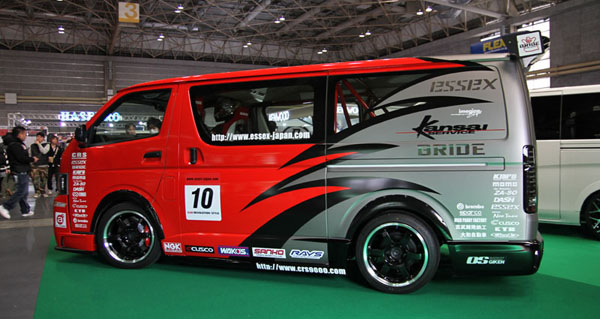 Toyota Hiace, The Boxy Drifting Car Garapan Australia